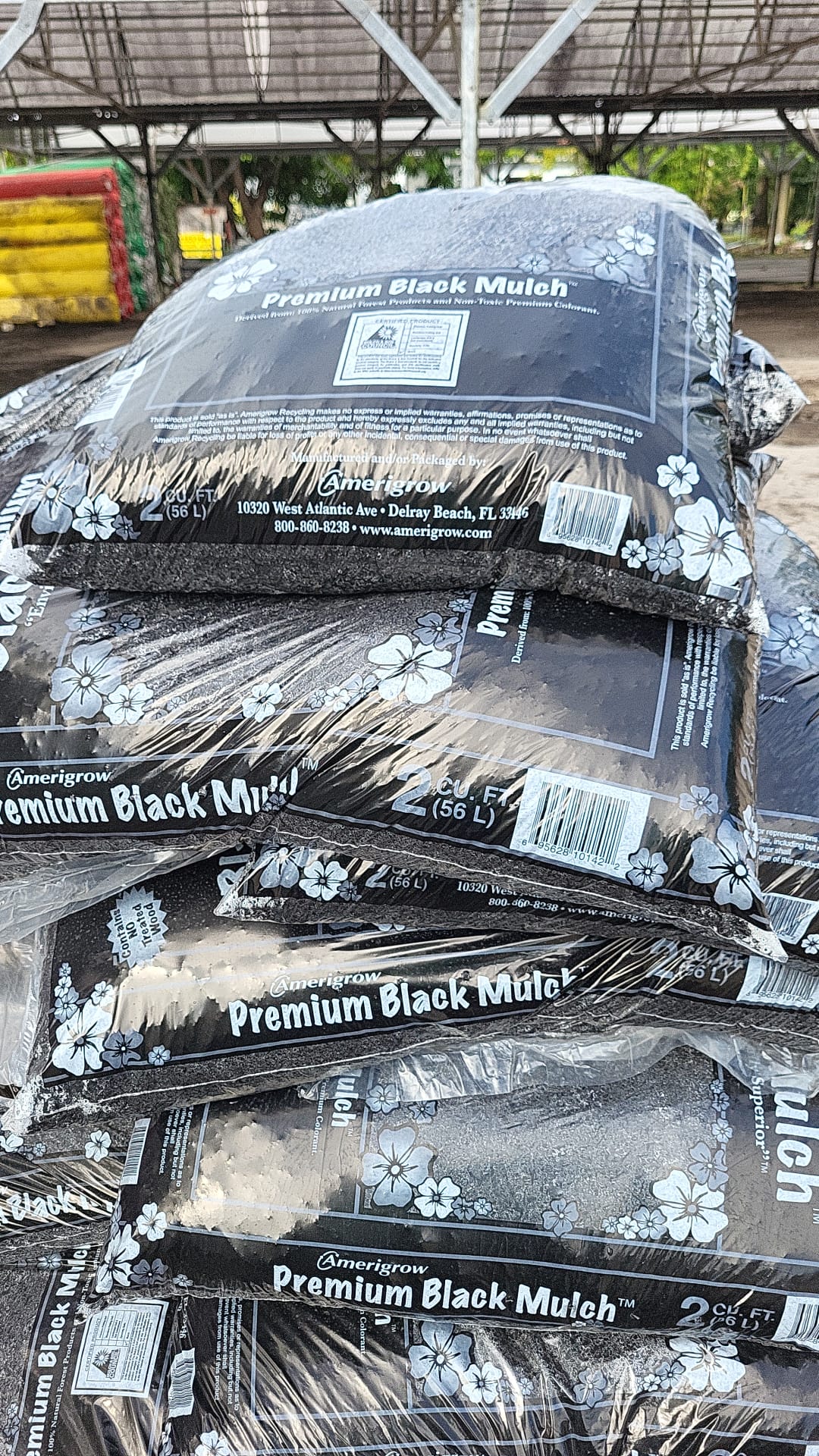 Black Mulch Pallet – Garden Sensation